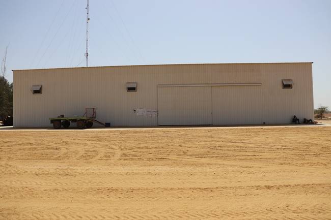 Galvanized building 761,4m² + sliding door | Easysteelsheds